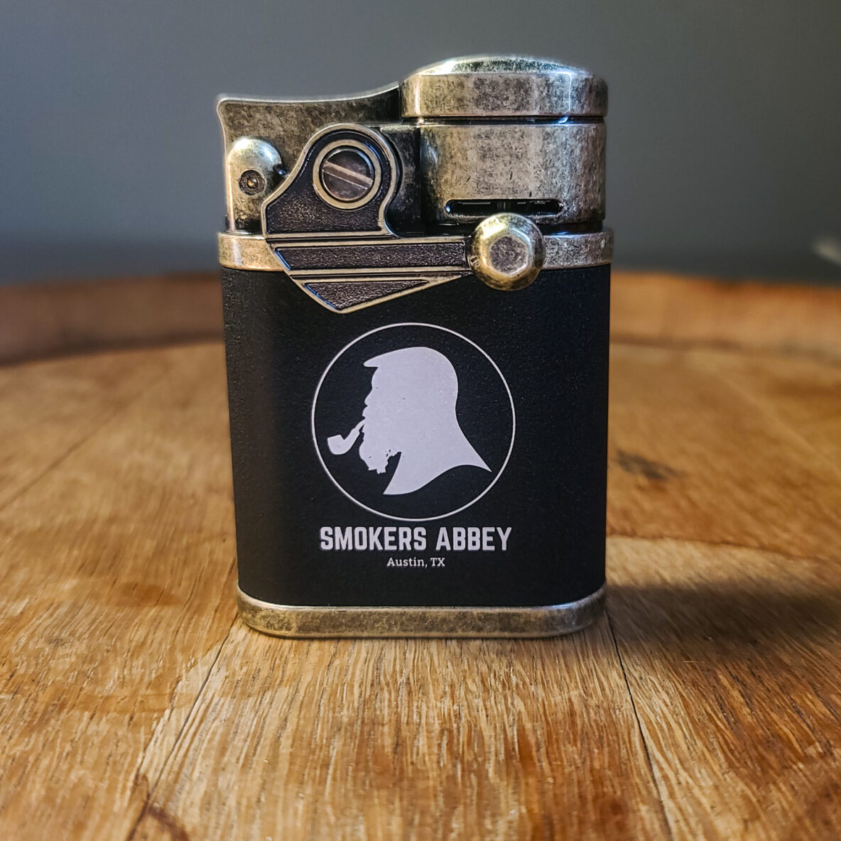 Smokers Abbey Orient Quad Torch Lighter - Smokers Abbey Austin